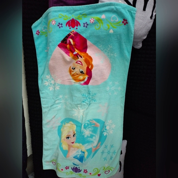 Disney | Bath | Disney Frozen Beach Towel | Poshmark